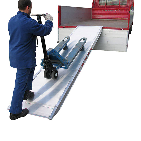 Laderampe extra-breit 940mm - Traglast bis 1000kg
