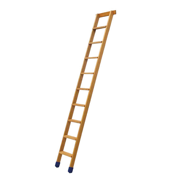 Scala semplice in legno con gradini di 8cm disponibile su Scala Expert