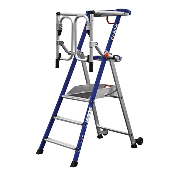 Scaletta a castello pieghevole con stabilizzatori e cancelletto saloon